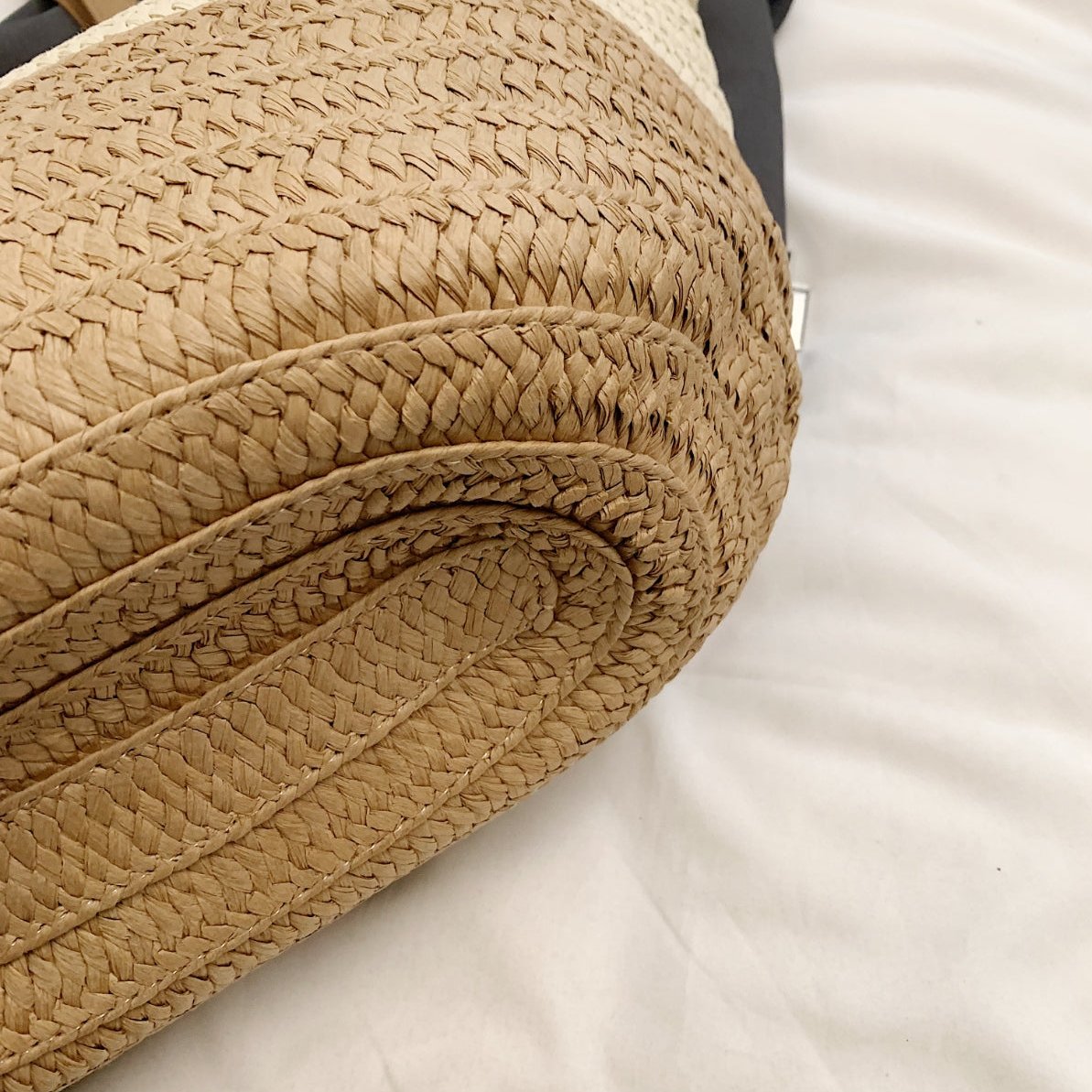 Sienna Two Tone Straw Tote Beach Bag – Rezortly